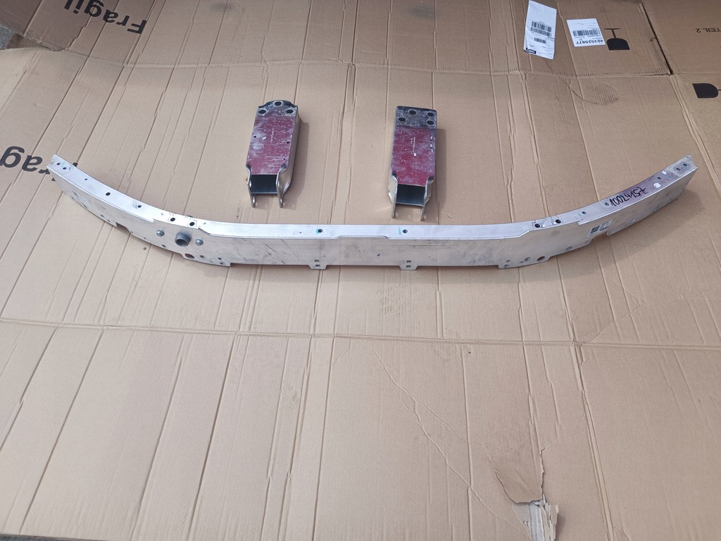 BELKA ZDERZAKA POD ZDERZAK MERCEDES A254 GLC - 13996300884 - oficjalne ...