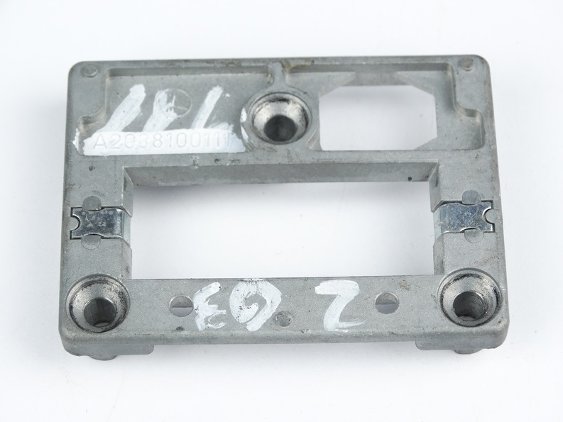 Mercedes C W203 MOCOWANIE LUSTERKA 2038100111 - 7071043570 - oficjalne ...