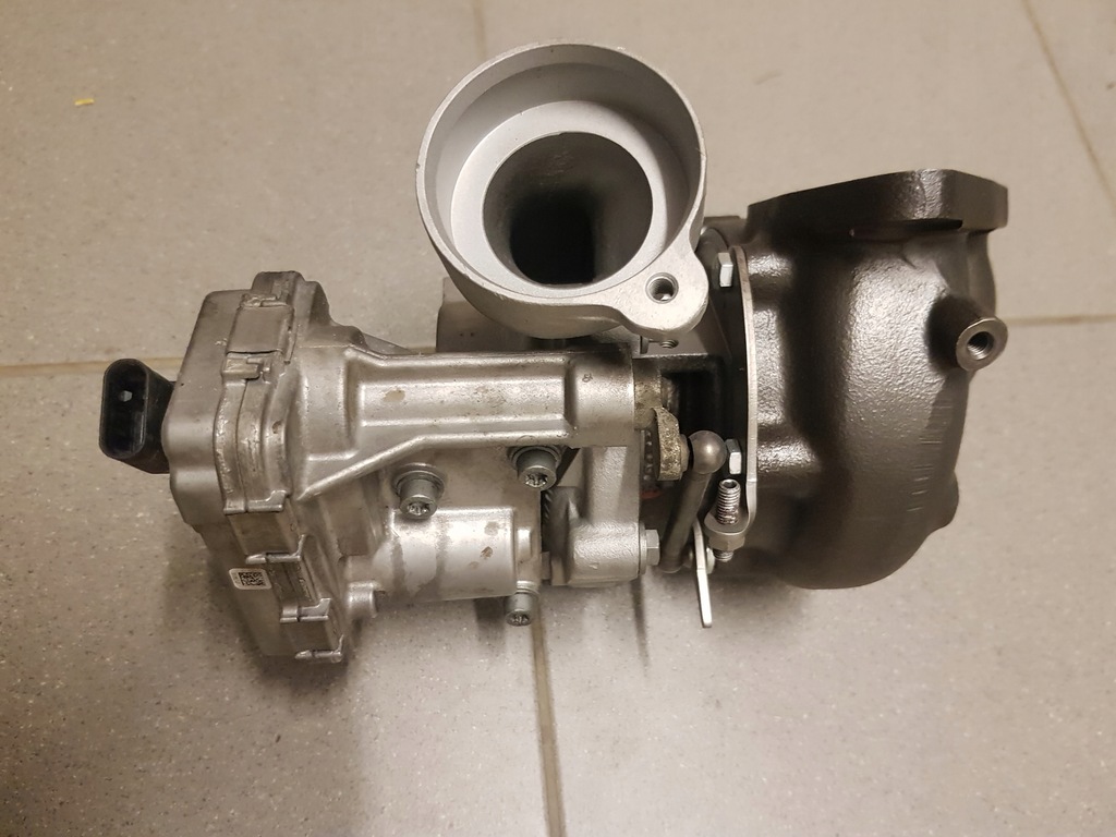 Turbina BMW X6 E71 7808165 40d Turbosprężarka - 8006025454 - oficjalne ...