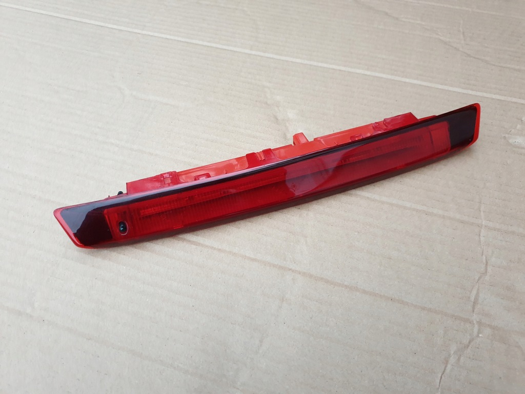 FORD FOCUS MK3 KOMBI TRZECIE ŚWIATŁO STOP Oryginał - 13270721064 - oficjalne archiwum Allegro