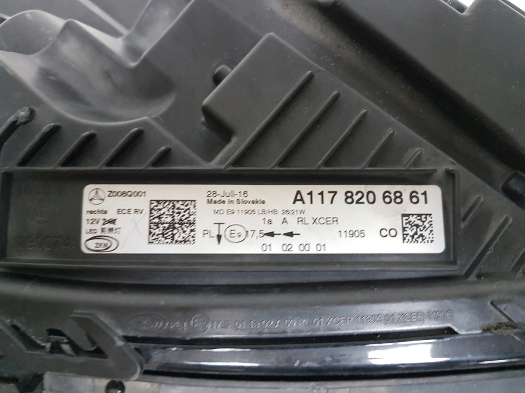 MERCEDES CLA W117 FULL LED Kmpletna A117 820 68 61 - 8959457491 ...