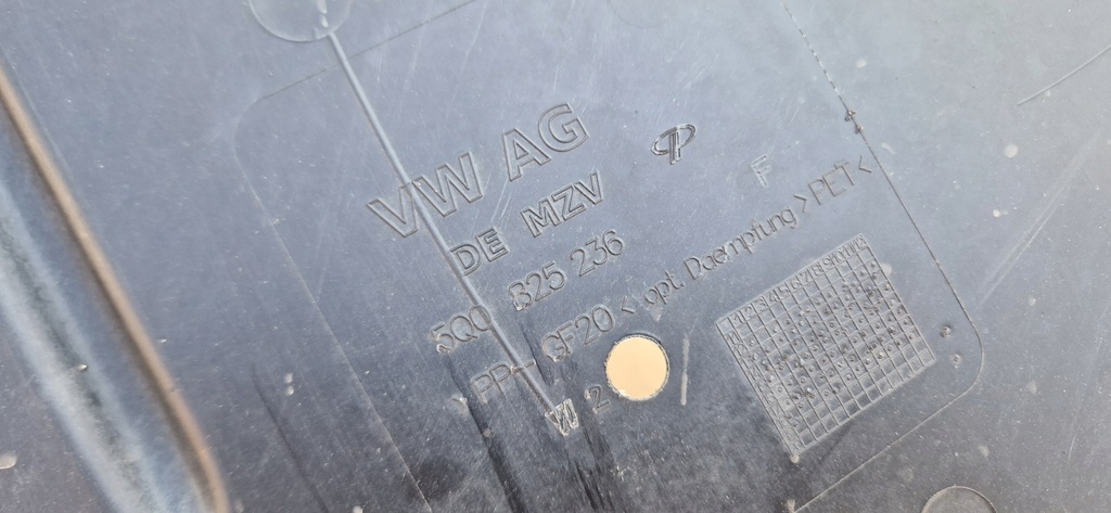 OSŁONA SILNIKA VW SKODA AUDI 5Q0825236F ORYGINAŁ - 14263525121 ...