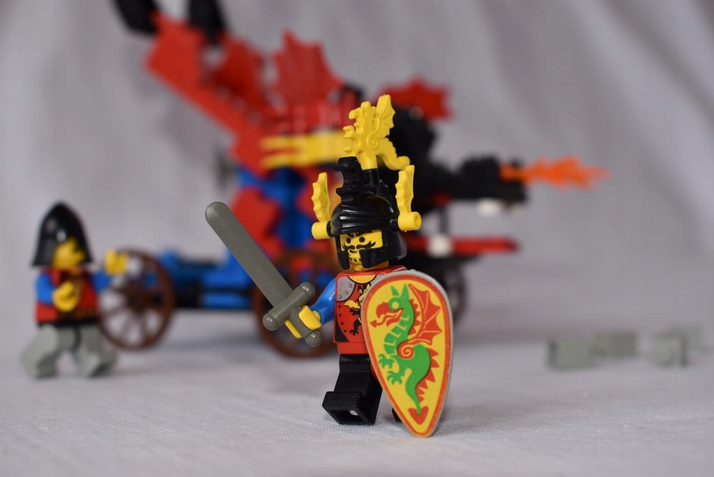 LEGO 6043 Dragon Defender [Castle: Dragon Knights] - 12398600764 ...