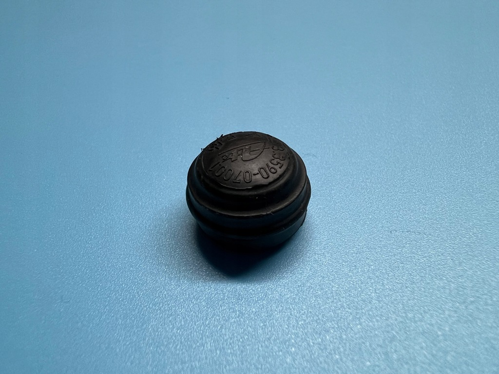 NOWA ORYGINALNA OSŁONA ODPOWIETRZNIKA ZACISKU HAM. MERCEDES OE ...