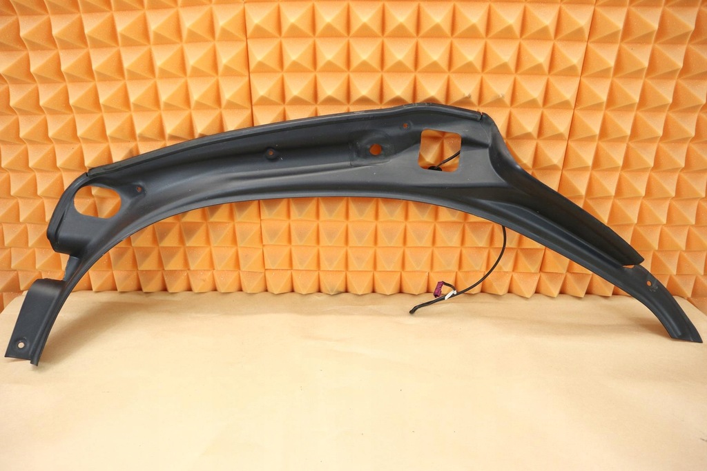 MERCEDES ML W164 LIFT LISTWA BAGAŻNIKA PRAWA - 13209287070 - oficjalne ...