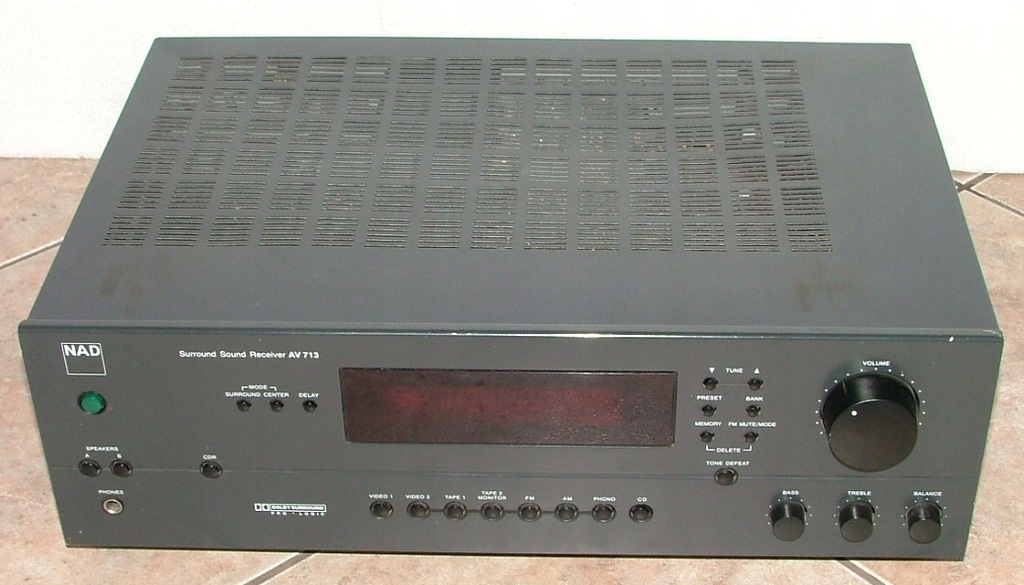 Amplituner NAD AV713 uszkodzony - 13607845740 - oficjalne archiwum Allegro