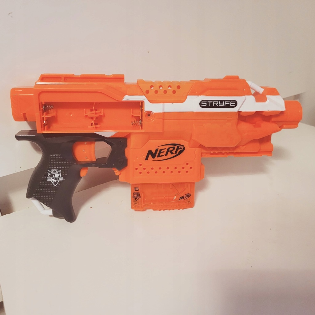 NERF N-Strike Elite STRYFE A0200A - 12176856510 - oficjalne archiwum Allegro