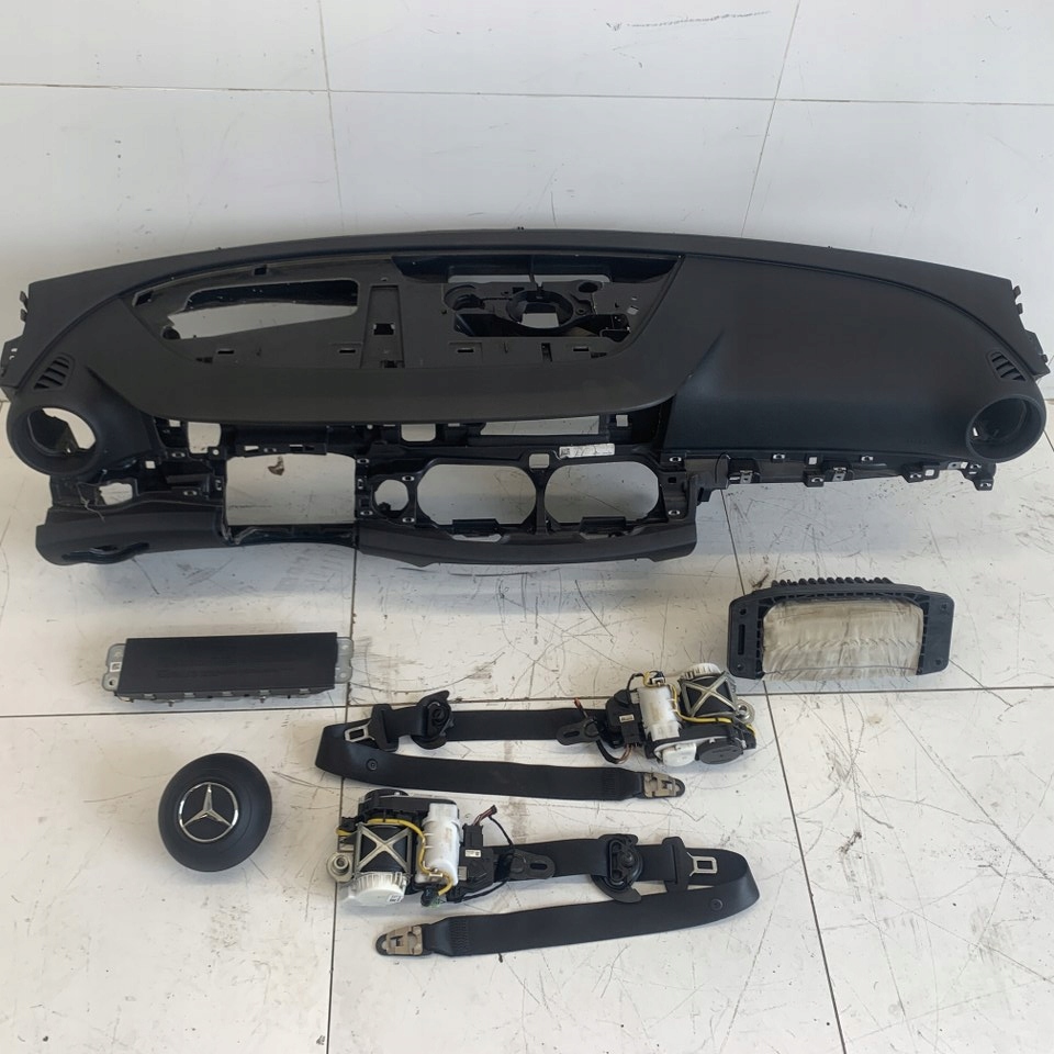 Deska rozdzielcza konsola oryginał komplet MERCEDES E-KLASA W213 LIFT ...