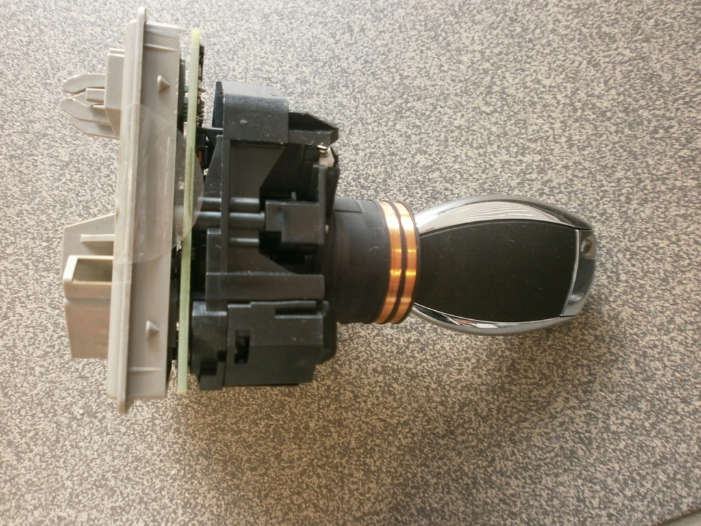 STACYJKA + KLUCZYK MERCEDES W212 A2129056901 - 7780911992 - oficjalne ...