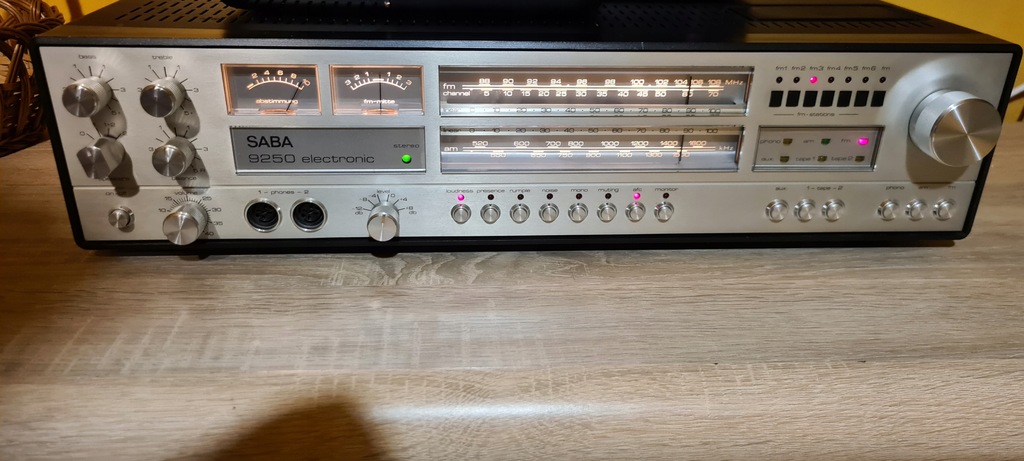 Amplituner Saba 9250 Electronic - 12210418558 - oficjalne archiwum Allegro