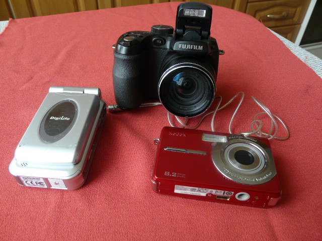 Aparat cyfrowy Fujifilm Finepix S1000 i kupa innych uszkodzone. - 15339617356 - oficjalne ...