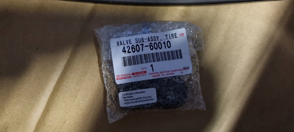 TOYOTA RAV4 CZUJNIK CIŚNIENIA OPON 4260760010 - 11964695516 - oficjalne ...