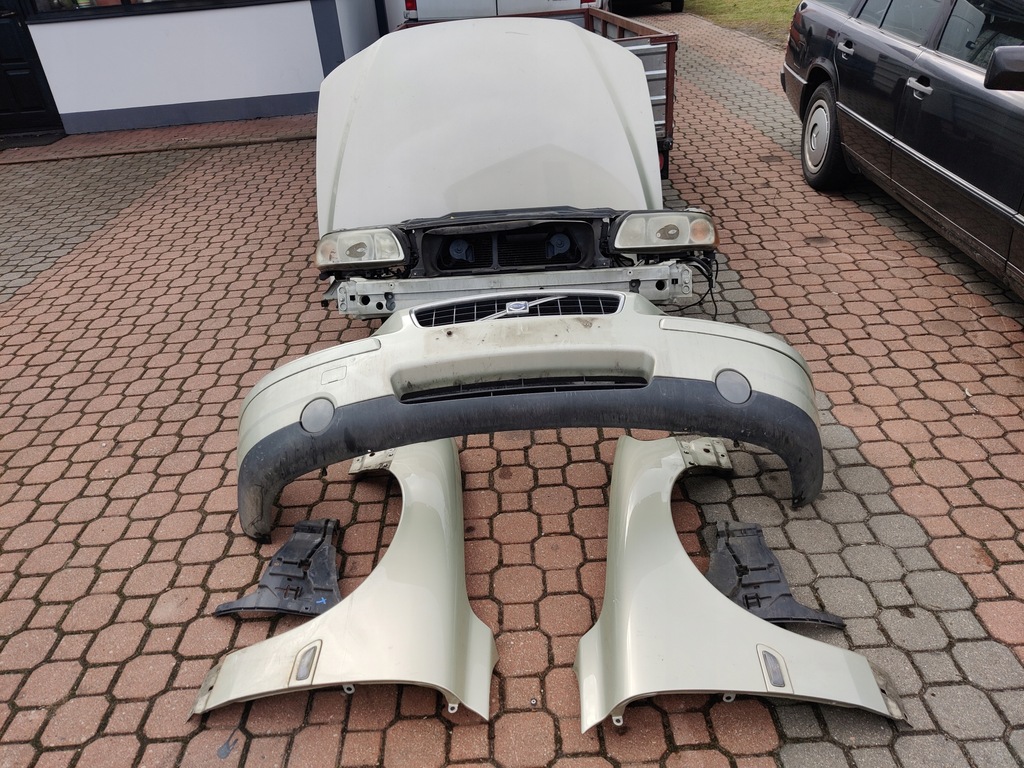 MASKA ZDERZAK PRZÓD KOMPLETNY S60 V70 LIFT 469-46 - 11854972758 - oficjalne archiwum Allegro