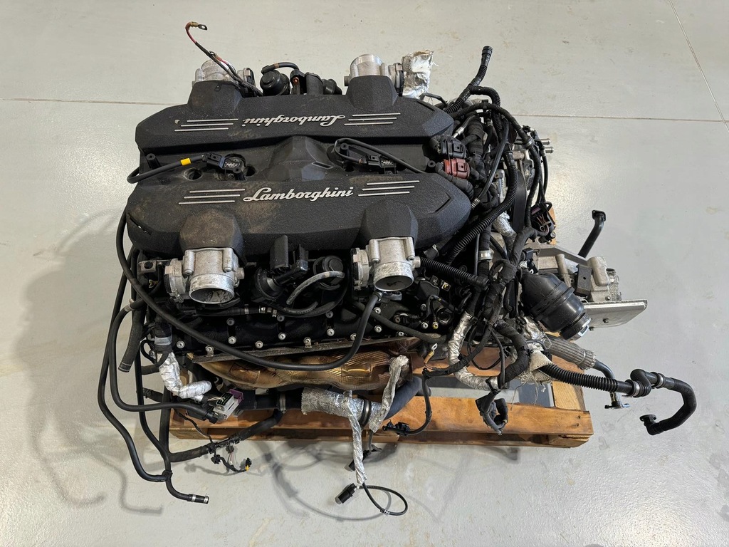 LAMBORGHINI AVENTADOR LP700-4 6.5 V12 SILNIK KOMPLETNY ENGINE MOTOR ...