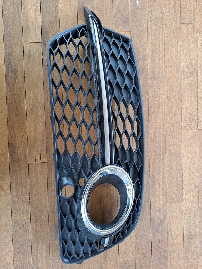 Kratka Zderzaka Lewa Audi Q5 S Line 8r0807681s 12498450455