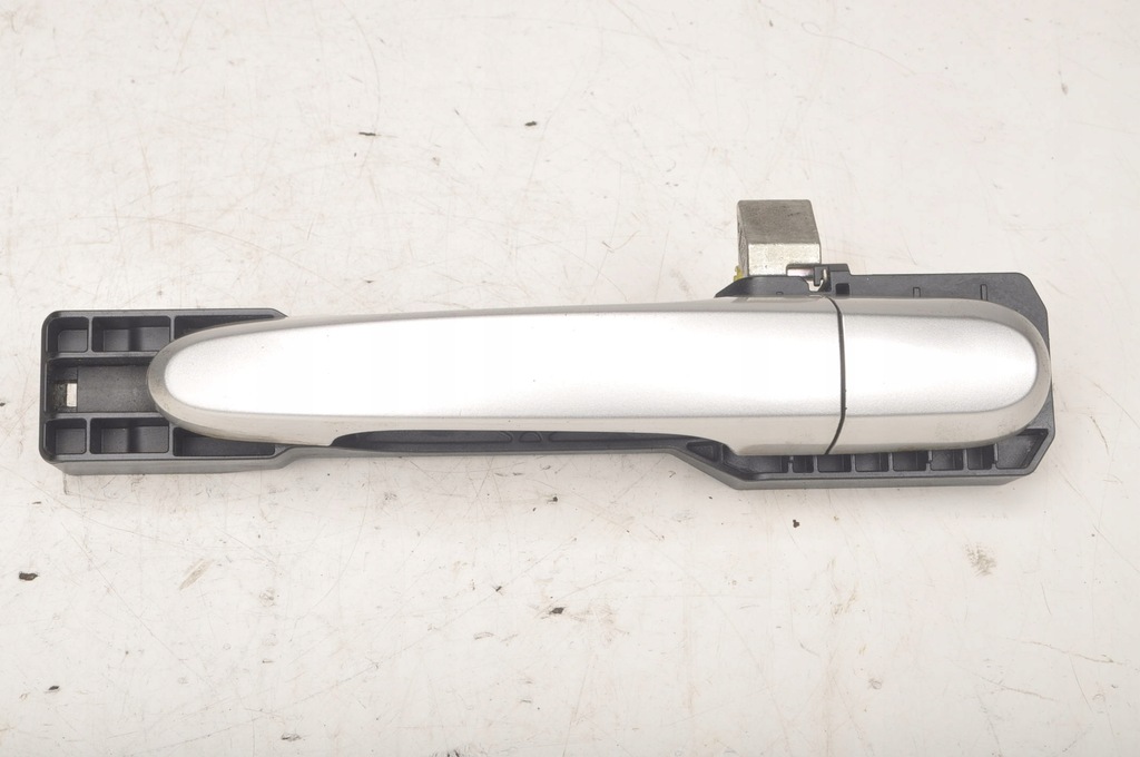 KIA SPORTAGE II KLAMKA DRZWI ZEWNĘTRZNA LEWA TYLNA - 12397765295 - oficjalne archiwum Allegro