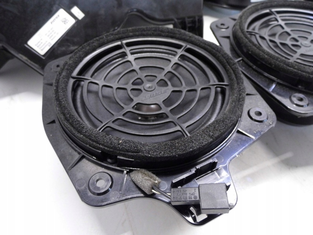 ZESTAW GLOSNIKI WZMACNIACZ BOSE AUDI A3 8P 3D KPL - 8301895689 - oficjalne archiwum Allegro