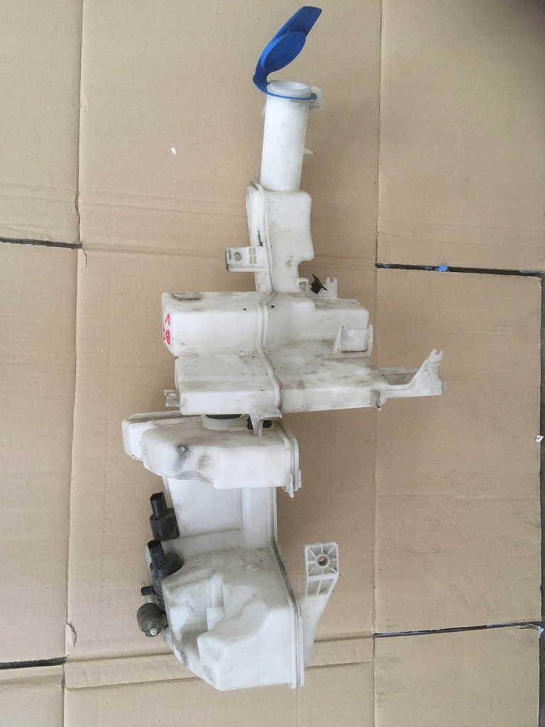 ZBIORNICZEK SPRYSKIWACZA VW PASSAT B7 XENON - 9445809111 - oficjalne ...