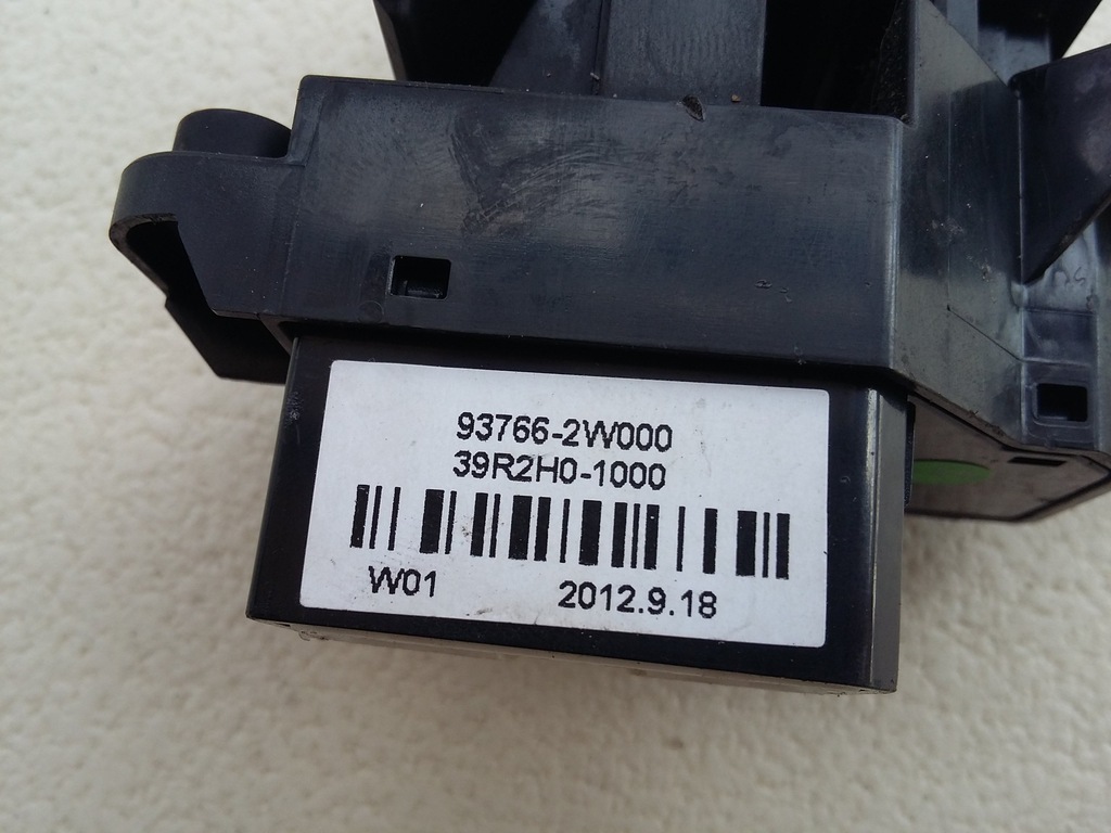 Hyundai Santa Fe III Przelacznik 93766-2W000 - 7231369960 - oficjalne ...