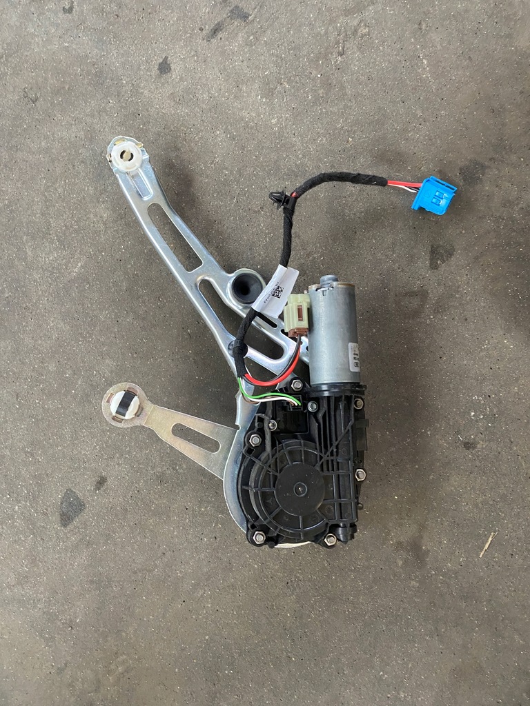 MERCEDES S 222 SILNICZEK SZYBERDACHU 2228200442 - 12675068607 ...