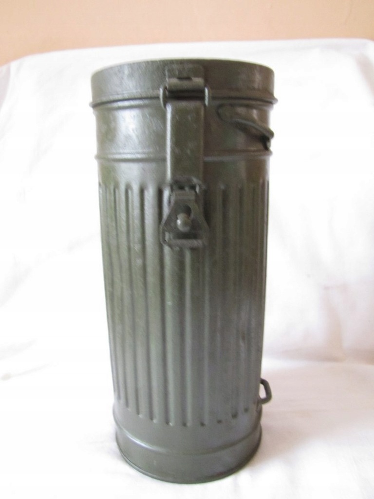 PUSZKA MASKA P GAZ NIEMCY II WOJNA - SYGNOWANA - 13483715461 - oficjalne archiwum Allegro