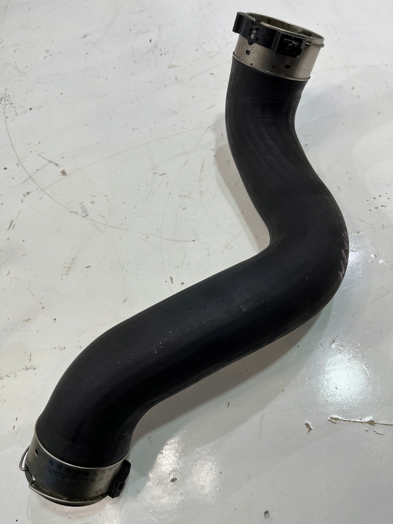 RURA WĄŻ INTERCOOLERA MERCEDES W204 1.8 CGI - 13306934839 - oficjalne ...