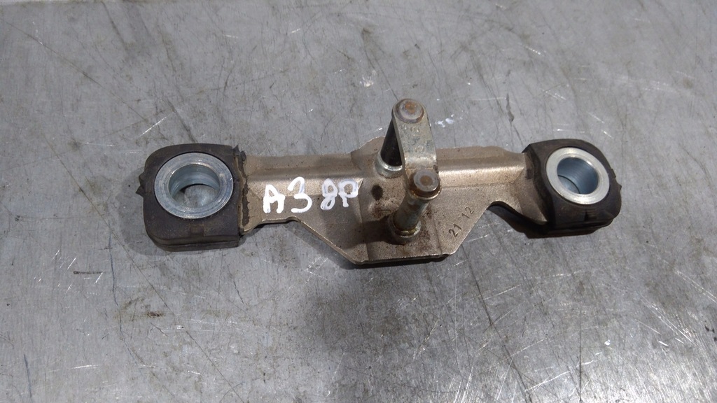 AUDI A3 A4 A6 ZAMEK RYGIEL TYLNEJ KLAPY 8P4827507A - 10537148150 ...