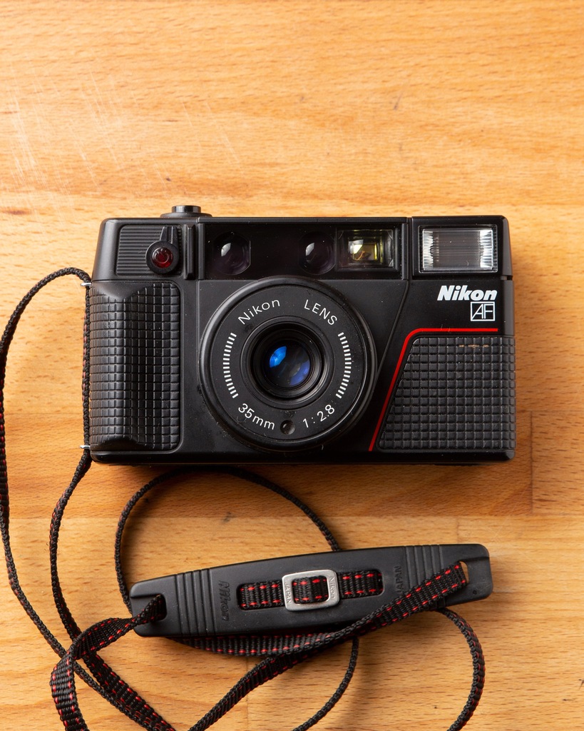 Nikon L35 AF2 L35AF2 35mm f2.8 + Pasek - 12862218517 - oficjalne ...