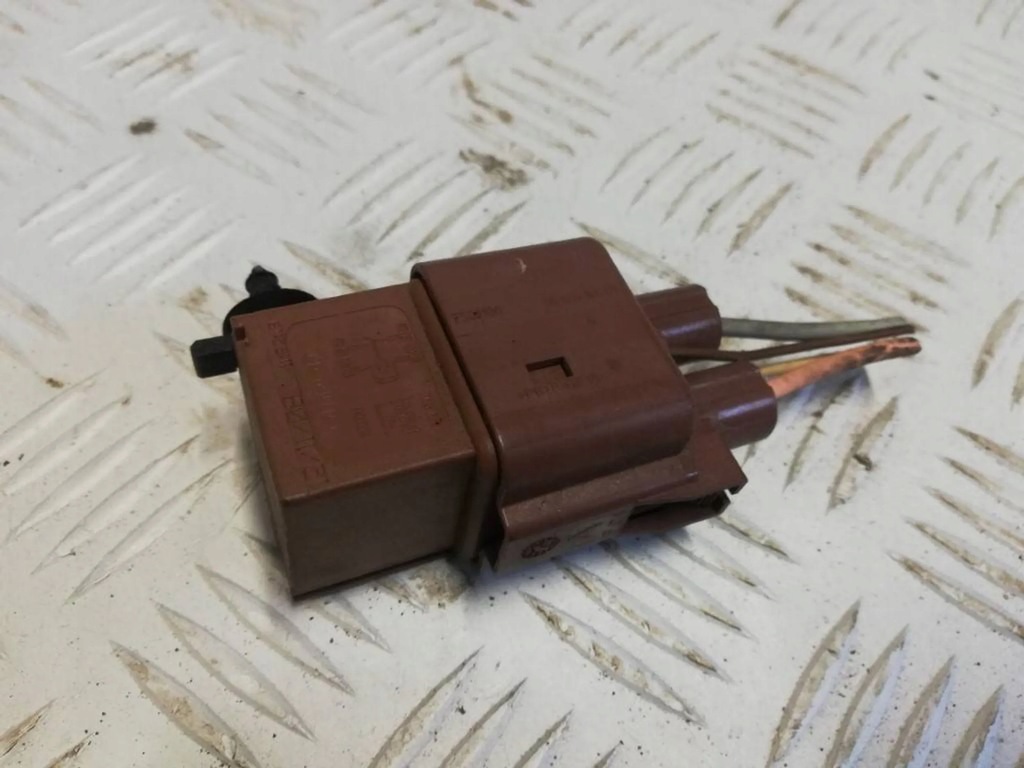 Peugeot 308 PRZEKAZNIK - 13769648170 - oficjalne archiwum Allegro