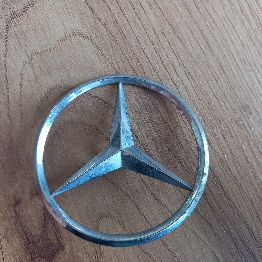 MERCEDES C KLASA W203 ZNACZEK EMBLEMAT LOGO OZNACZENIE NAPIS NA KLAPĘ ...