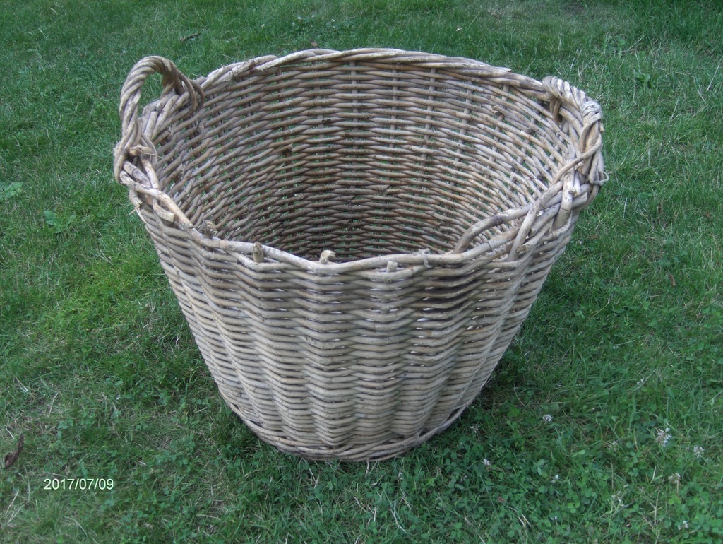 Stary duży kosz wiklinowy - 7919219643 - oficjalne archiwum Allegro Stary duży kosz wiklinowy - 7919219643 - oficjalne archiwum Allegro