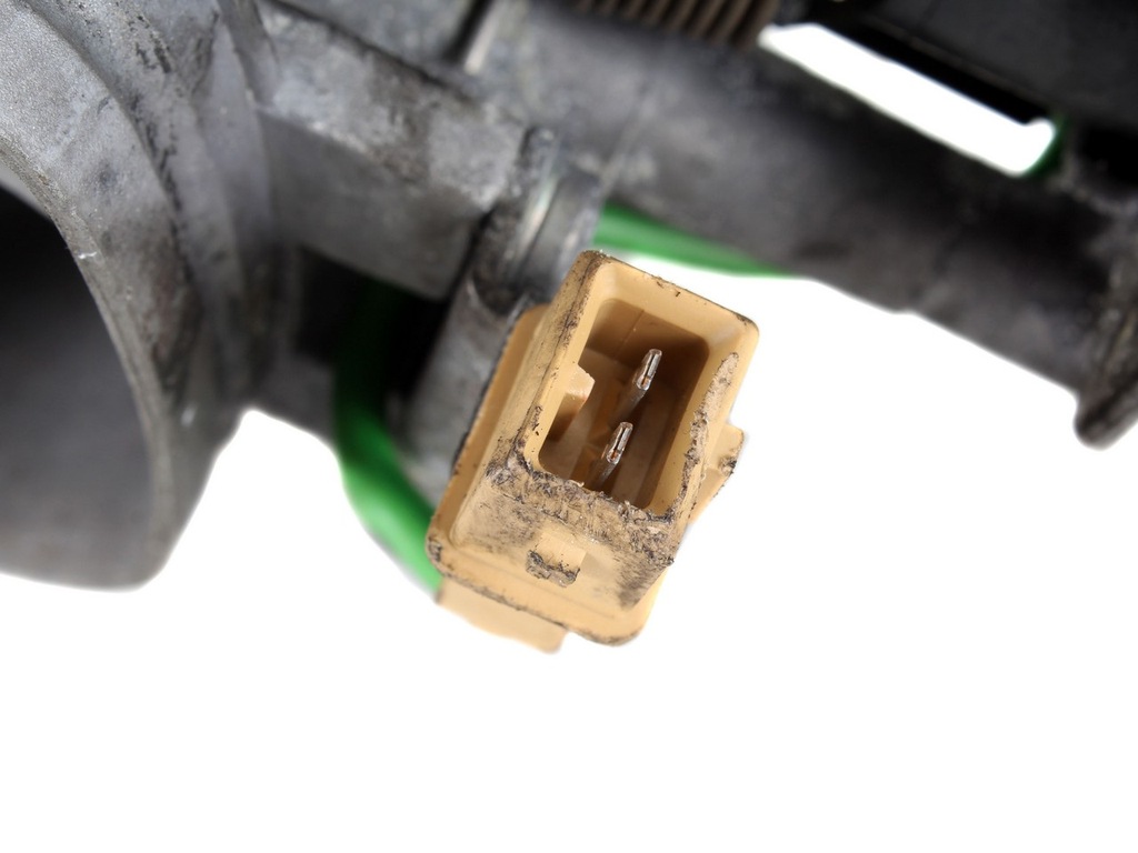 PRZEPUSTNICA AUDI 80 B4 2.0 037907385M - 8903246096 - oficjalne ...