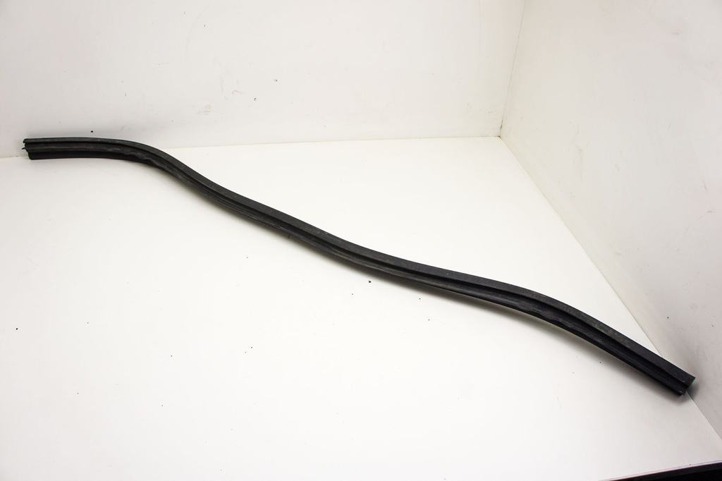 MB027 Audi A6 C7 Uszczelka Maski Podszybia - 12867367639 - oficjalne ...