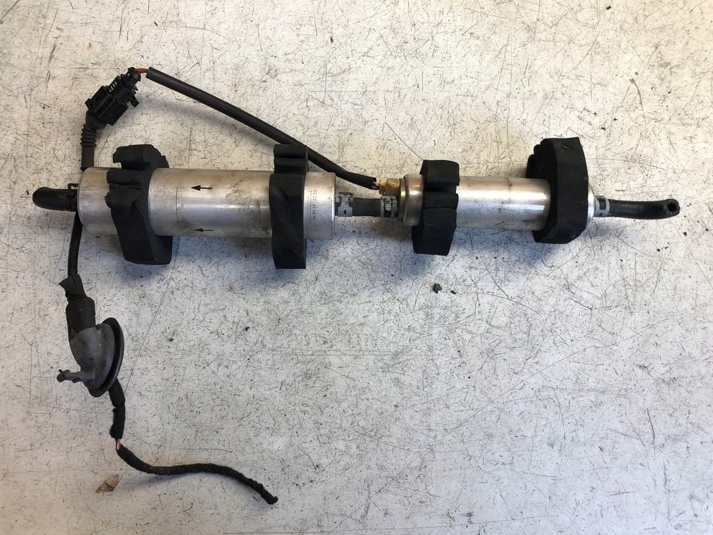 POMPKA PALIWA FILTR A4 B8 A5 8T0127401A - 11579179870 - oficjalne ...