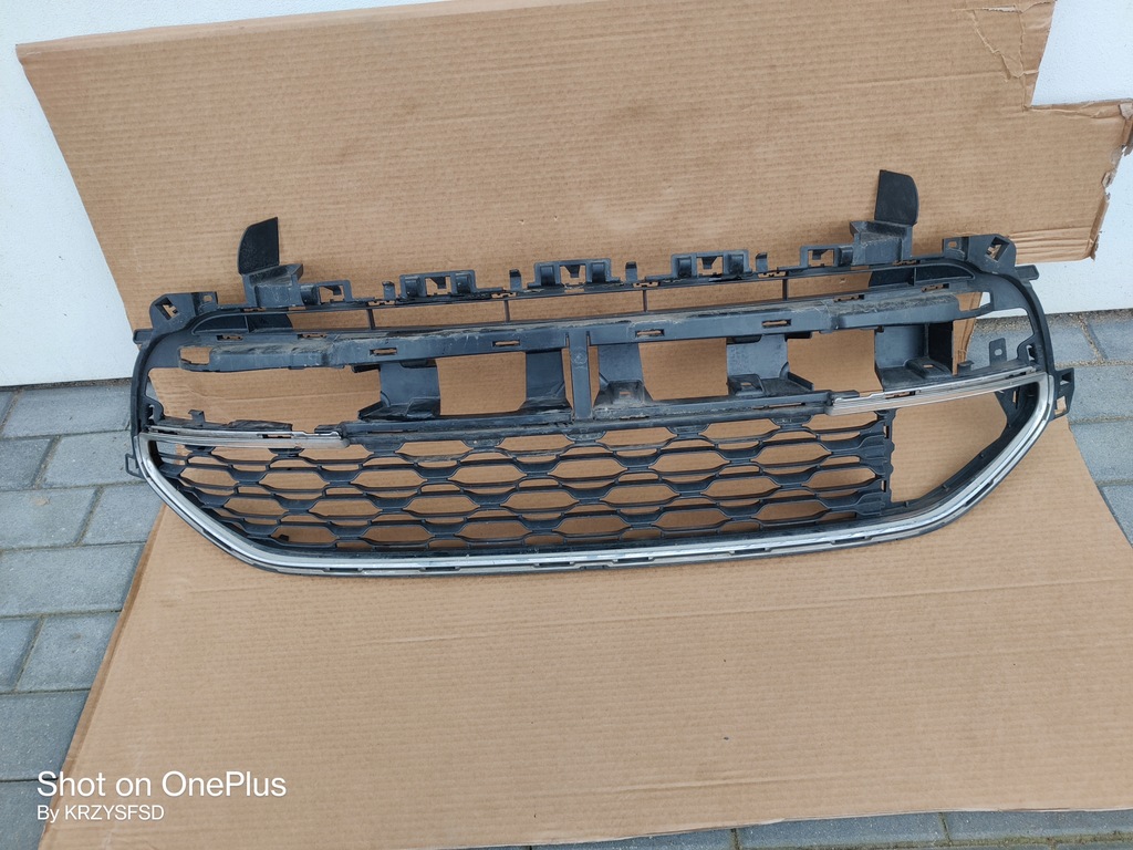 Kratka zderzaka Citroen C4 Picasso 2 - 12867848556 - oficjalne archiwum ...