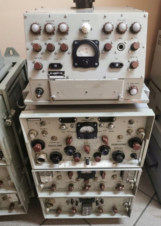 Blok radiolinia R-405 PT-15 radiostacja wojskowa - 12008655681 ...