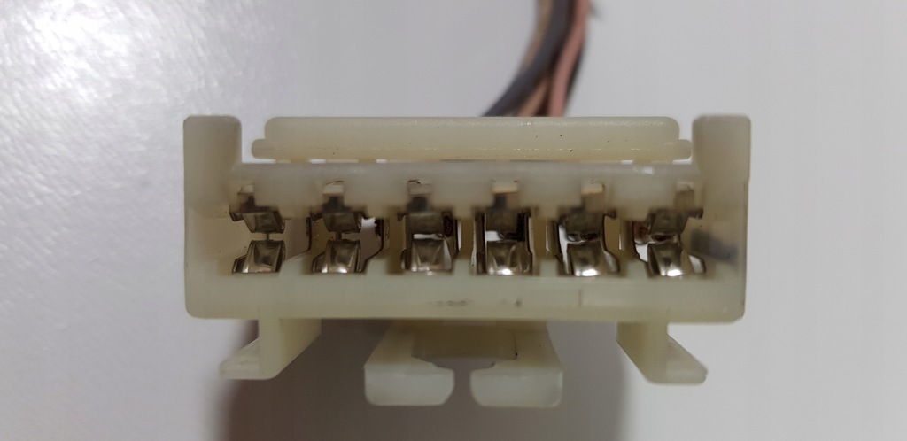 KOSTKA WTYCZKA WTYK LAMPY TYLNEJ Fiat IDEA 06R - 10864716853 - oficjalne archiwum Allegro