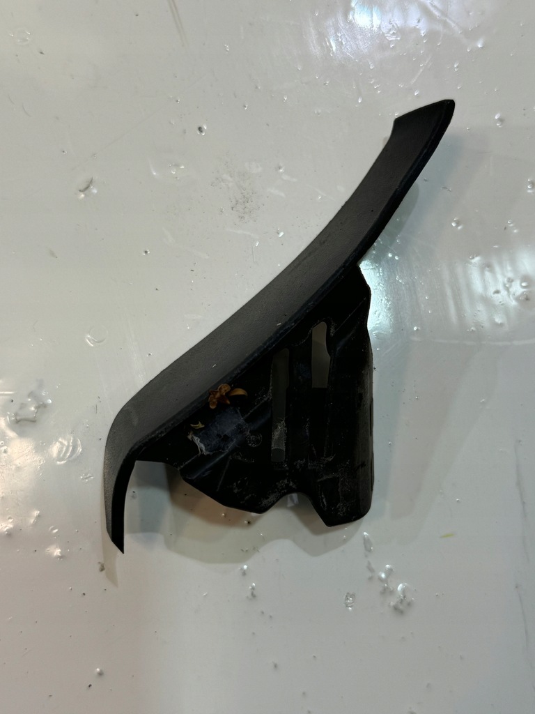 OSŁONA ZAWIASU POKRYWY SILNIKA VW PASSAT B8 3G0823315C - 16054398013 ...