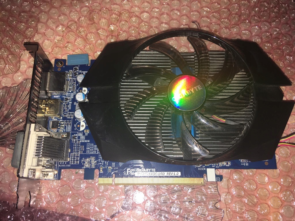 Gigabyte Radeon R7 260x 1GB DDR5 - 12347950571 - oficjalne archiwum Allegro