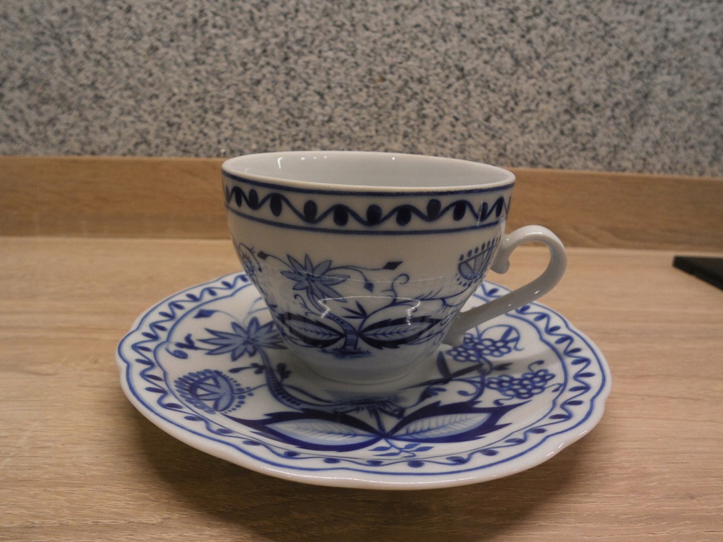 Porcelanowa filiżanka wzór cebulowy KAHLA - 11861841268 - oficjalne archiwum Allegro