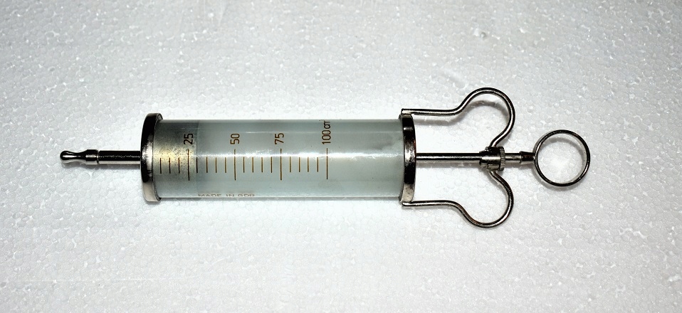 Stara duża szklana strzykawka 100cm3 - 12656555303 - oficjalne archiwum ...