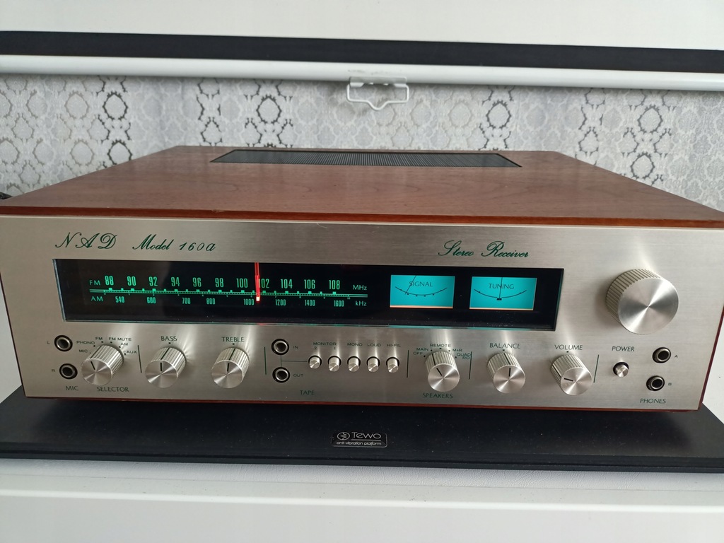 Amplituner NAD 160 A 2.0 srebrny - 12428058665 - oficjalne archiwum Allegro