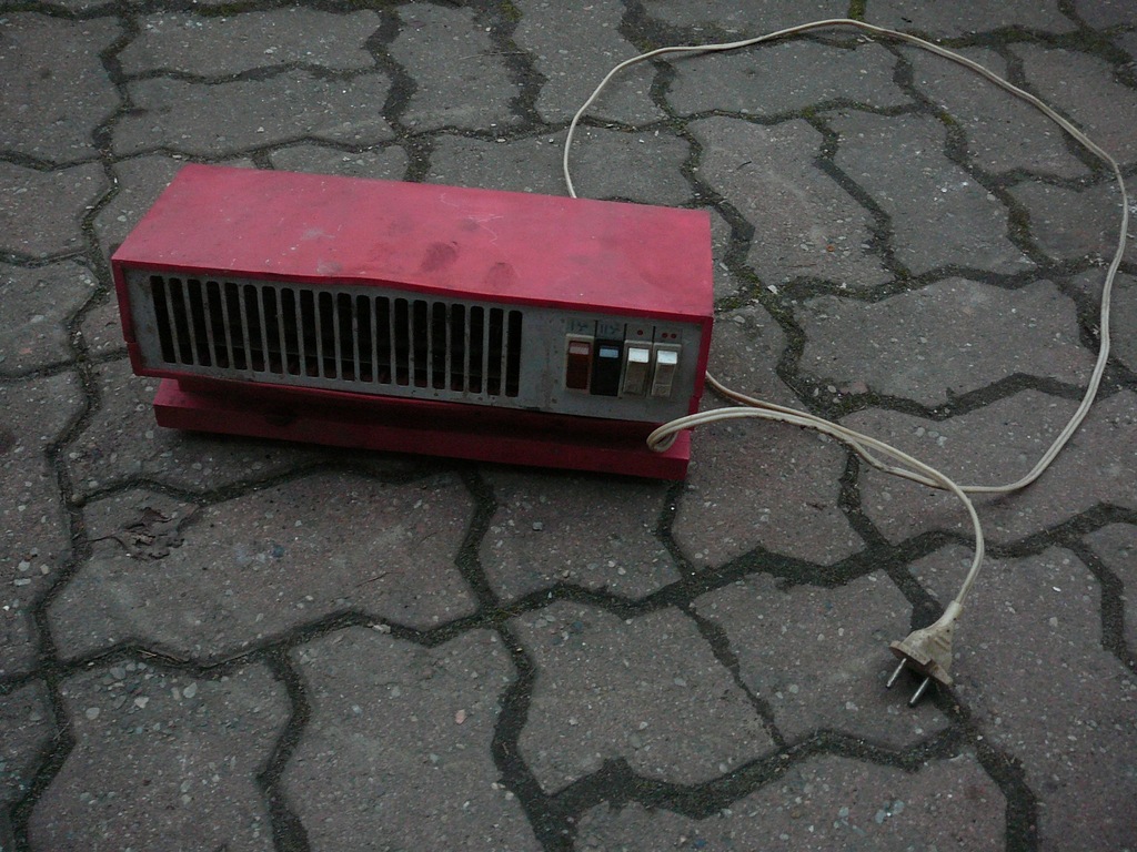 Stara farelka PRL Nagrzewnica Piecyk Grzejnik - 13022236850 - oficjalne ...