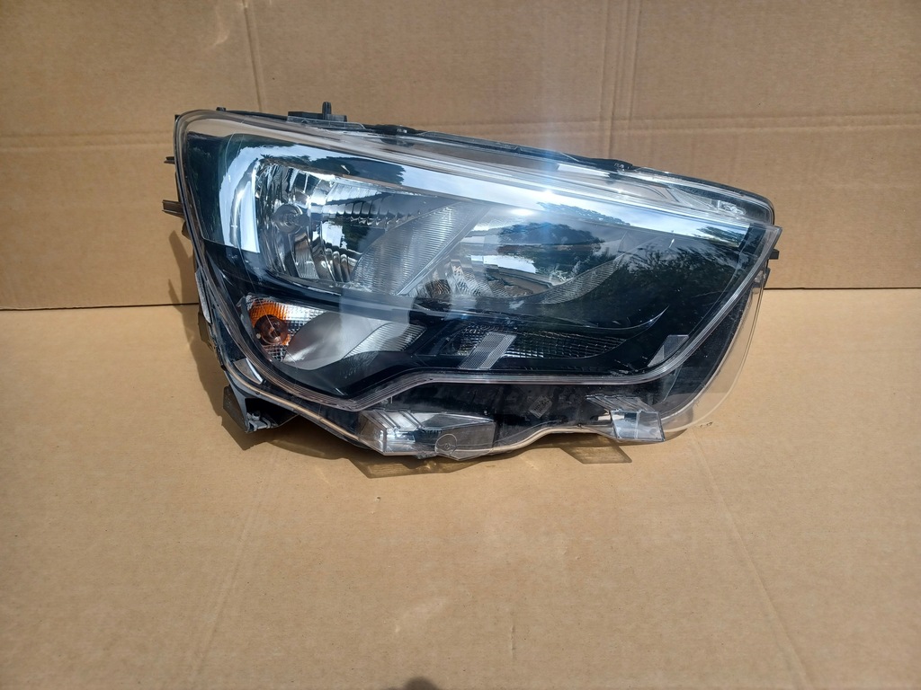 Lampa przednia prawa Opel Combo E oryg 90145300 - 12505146943 ...