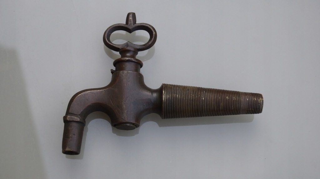 Stary mosiężny szpunt kranik do beczki drewnianej - 13921743860 ...