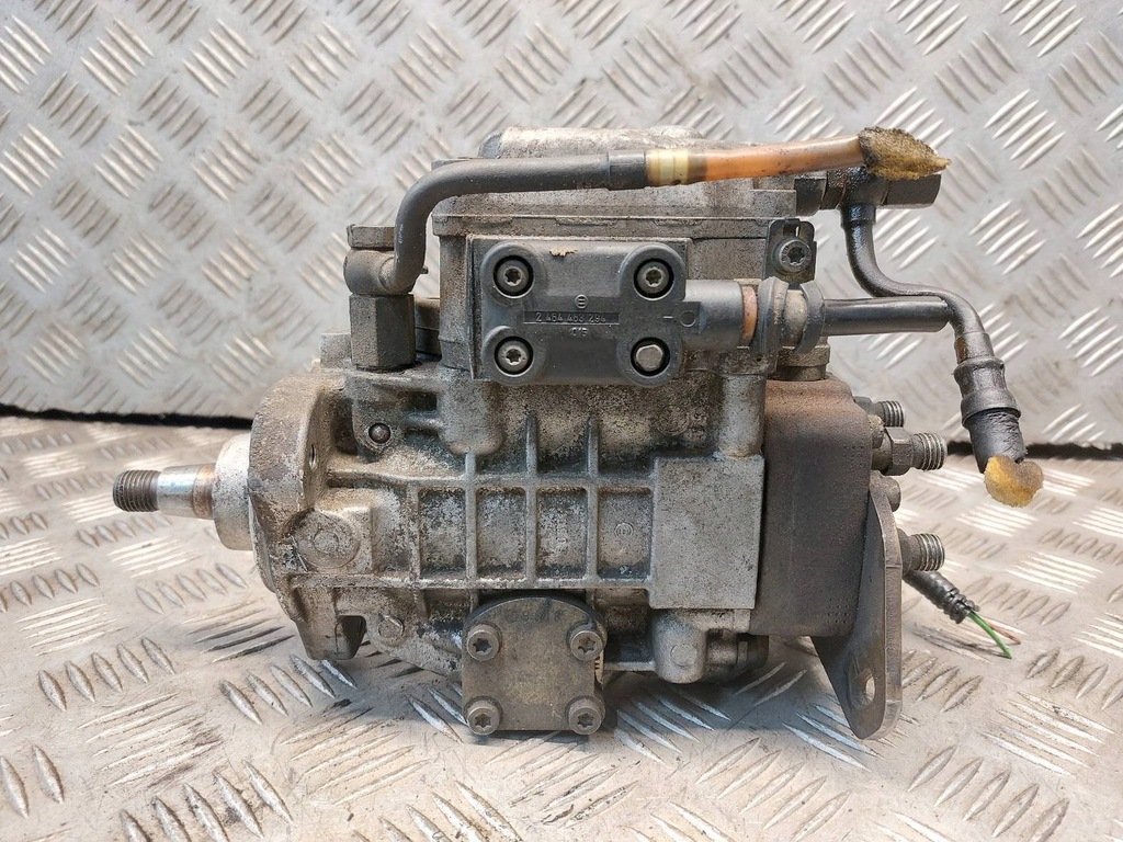 POMPA WTRYSKOWA VOLVO V70 I 2.5 TDI D5252T - 13493052074 - oficjalne ...