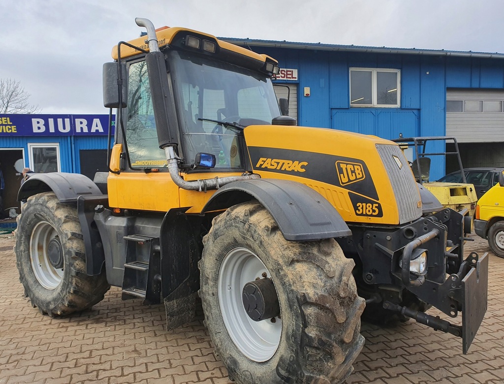 JCB Fastrac 3185 4x4 185 KM 70 km/h OKAZJA ! - 10115755077 - oficjalne ...