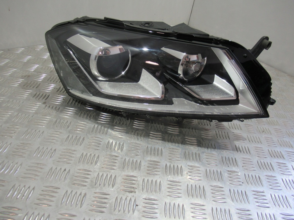VW PASSAT B7 3A LAMPA PRAWA PRZÓD BI-XENON SKRĘTNY - 13596035732 ...