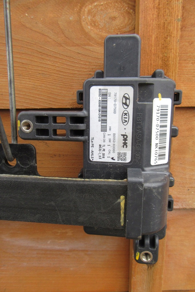 CZUJNIK PIESZEGO HYUNDAI TUCSON III TL 79170-D7500 - 8863289119 ...