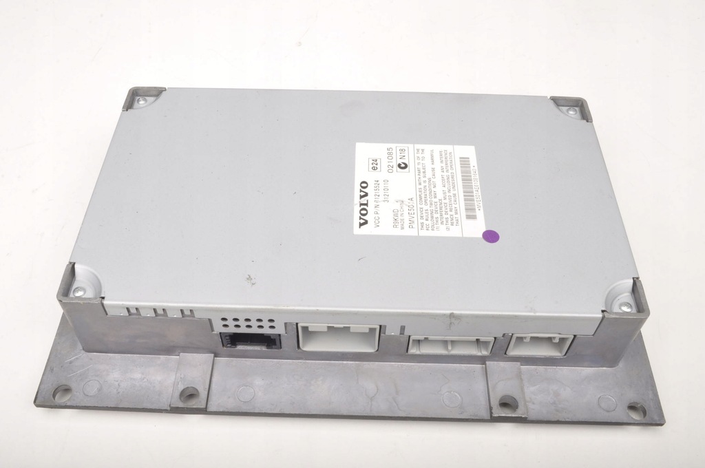 VOLVO C30 V50 C70 S40 II WZMACNIACZ RADIA 31210110 - 12683203623 - oficjalne archiwum Allegro